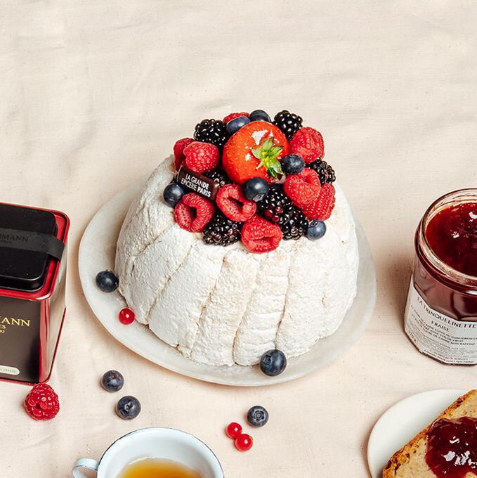 Recette - Charlotte aux fruits rouges - La Grande Épicerie