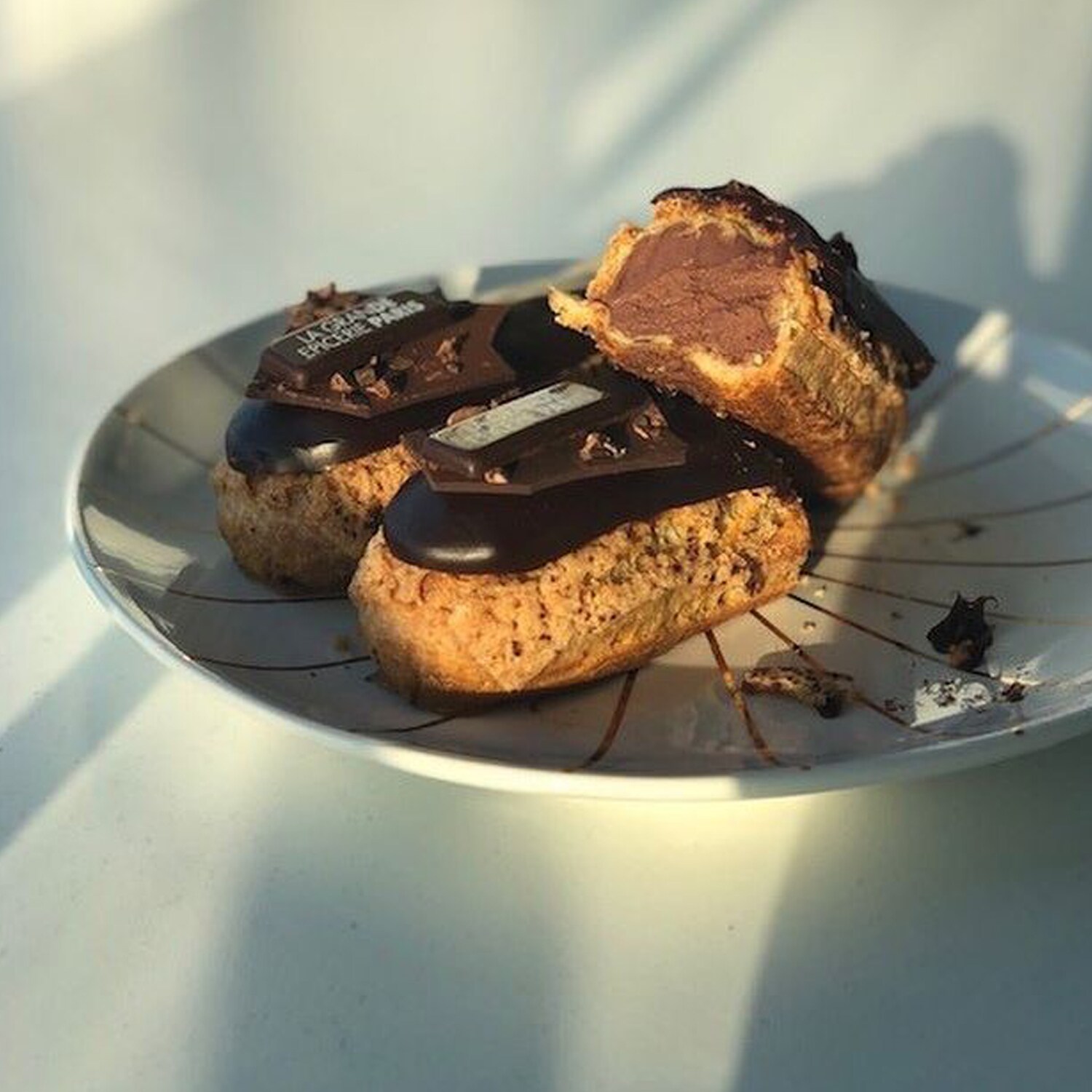Eclair au chocolat
