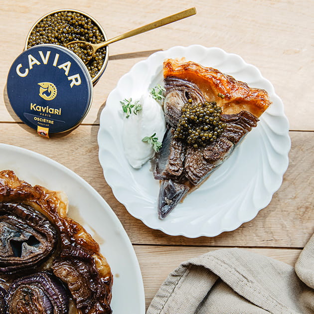 Recette - La tatin d’oignons rouges et caviar - La Grande Épicerie